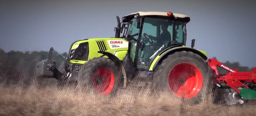 Neu im Jahr 2015 -Claas Arion 420 -FarmTV-
