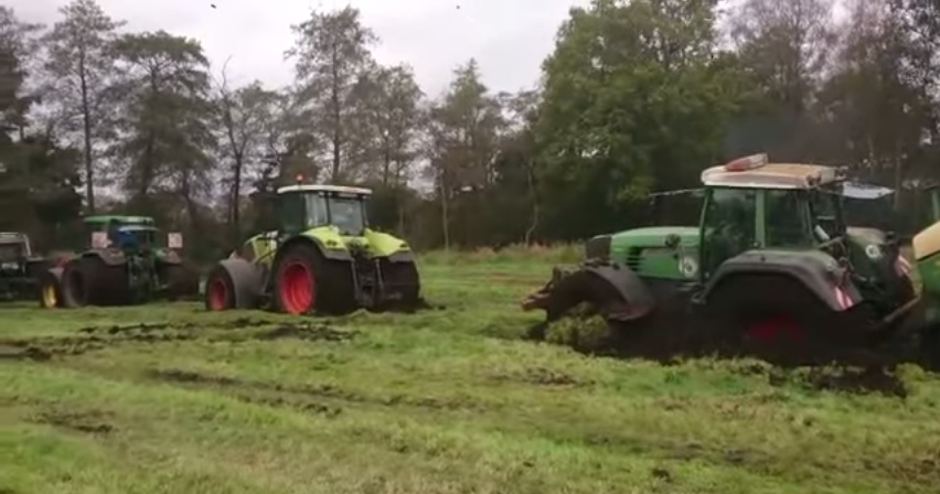 Fendt schwer festgefahren. -Marten Eden-