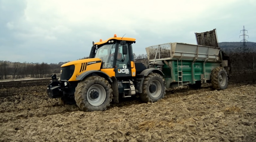 Agro-web → JCB Fastrac 3230 & Samson SP 15, Massey Ferguson 8650 ...