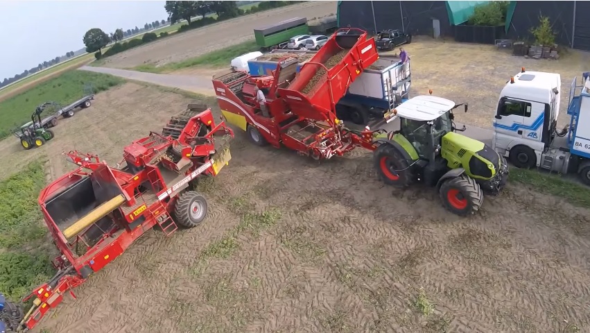 Kartoffeln Roden 2016 - New Holland T7, Claas Axion 810 & Grimme SE 150 ...