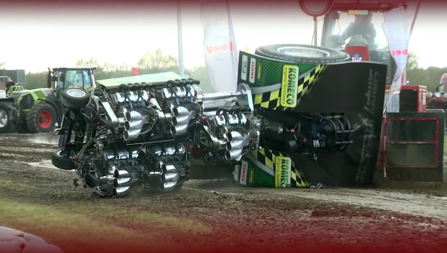 TRACTOR PULLING Intro of "THUNDER PULLING 12"