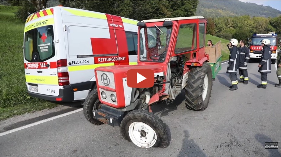 Unfall Jagdbergstrasse Motorrad gegen Traktor Lindner BF 350 VOL.AT ... Unfall Jagdbergstrasse Motorrad gegen Traktor Lindner BF 350 VOL.AT ...