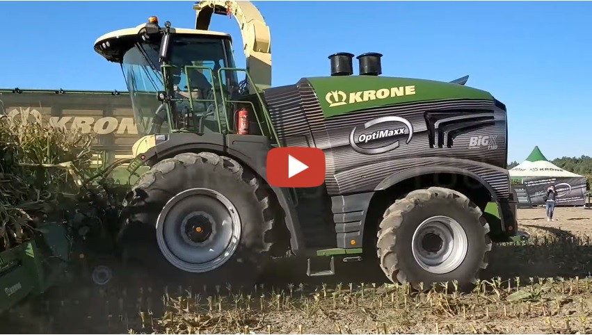 Der neue Krone BigX 1180 in Aktion mit einem Liebherr V12 1152 PS Motor ...