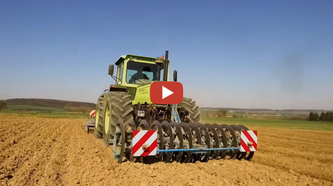 Zwei MB-Tracs am Braugerste säen. MB Trac 1500 Turbo/ MB Trac 1000 ...