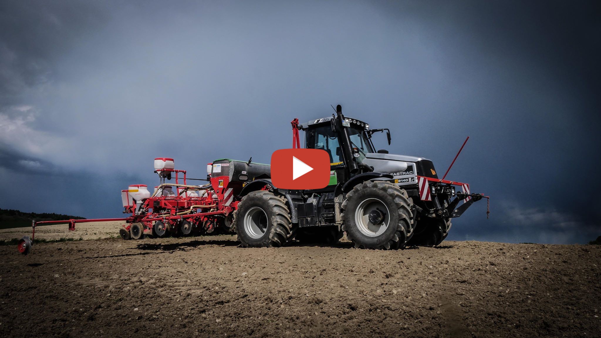 Lohnunternehmen Hofstetter-- Mais Saat 2019 mit einen JCB Fastrac 2140 ...