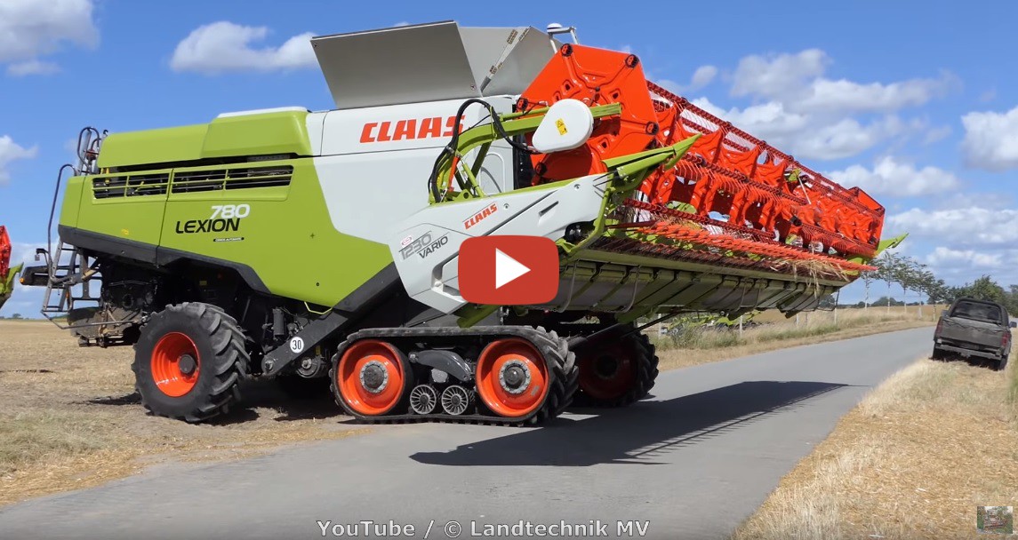 3 nagelneue Claas Lexion 780TT jeweils mit 12,30m. Schneidwerk bei der ...