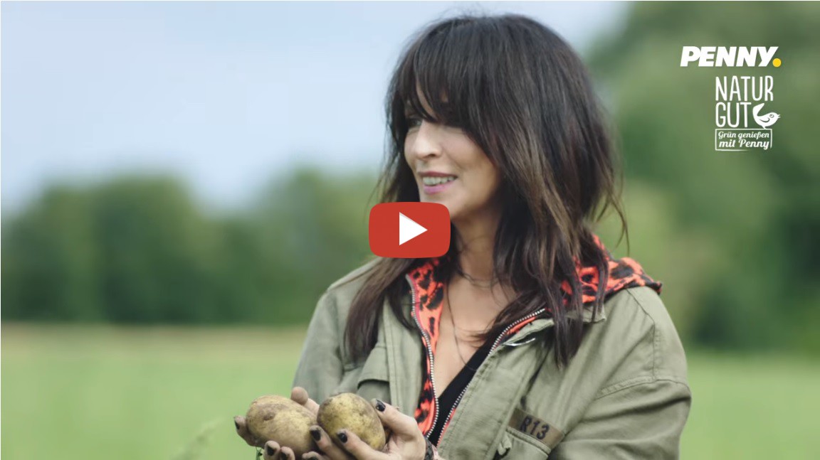 Nena macht sich auf den Acker! Und zwar auf den von Bio Landwirt ...