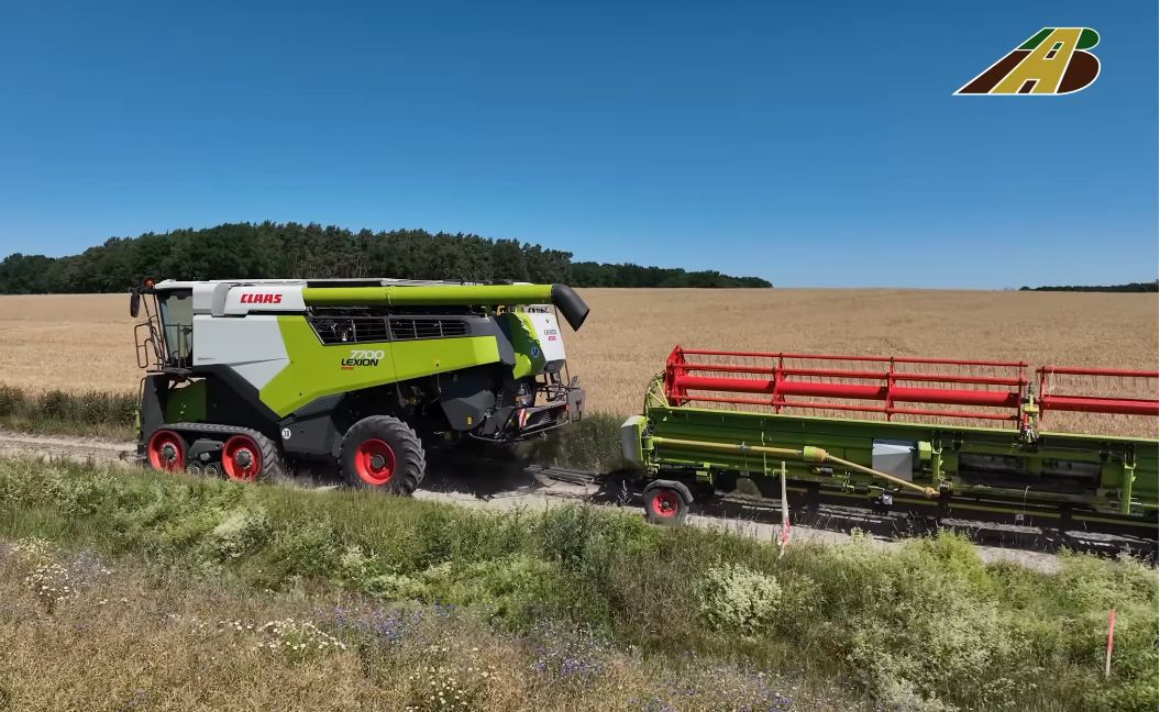 Getreideernte 2025 - CLAAS LEXION Mähdrescher & Traktoren Großeinsatz. AgrarBlick